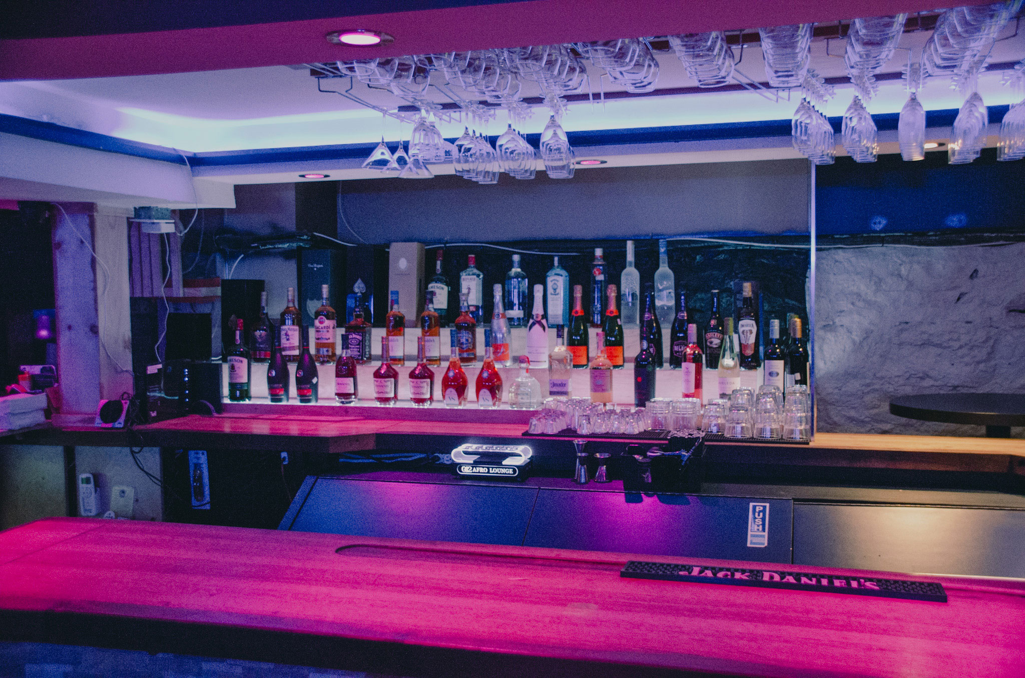 Welcome to 042 Afro Lounge Montreal