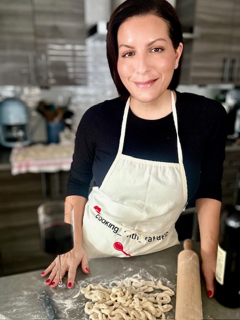 Cooking with Raffaella - Chi mangia bene, vive bene