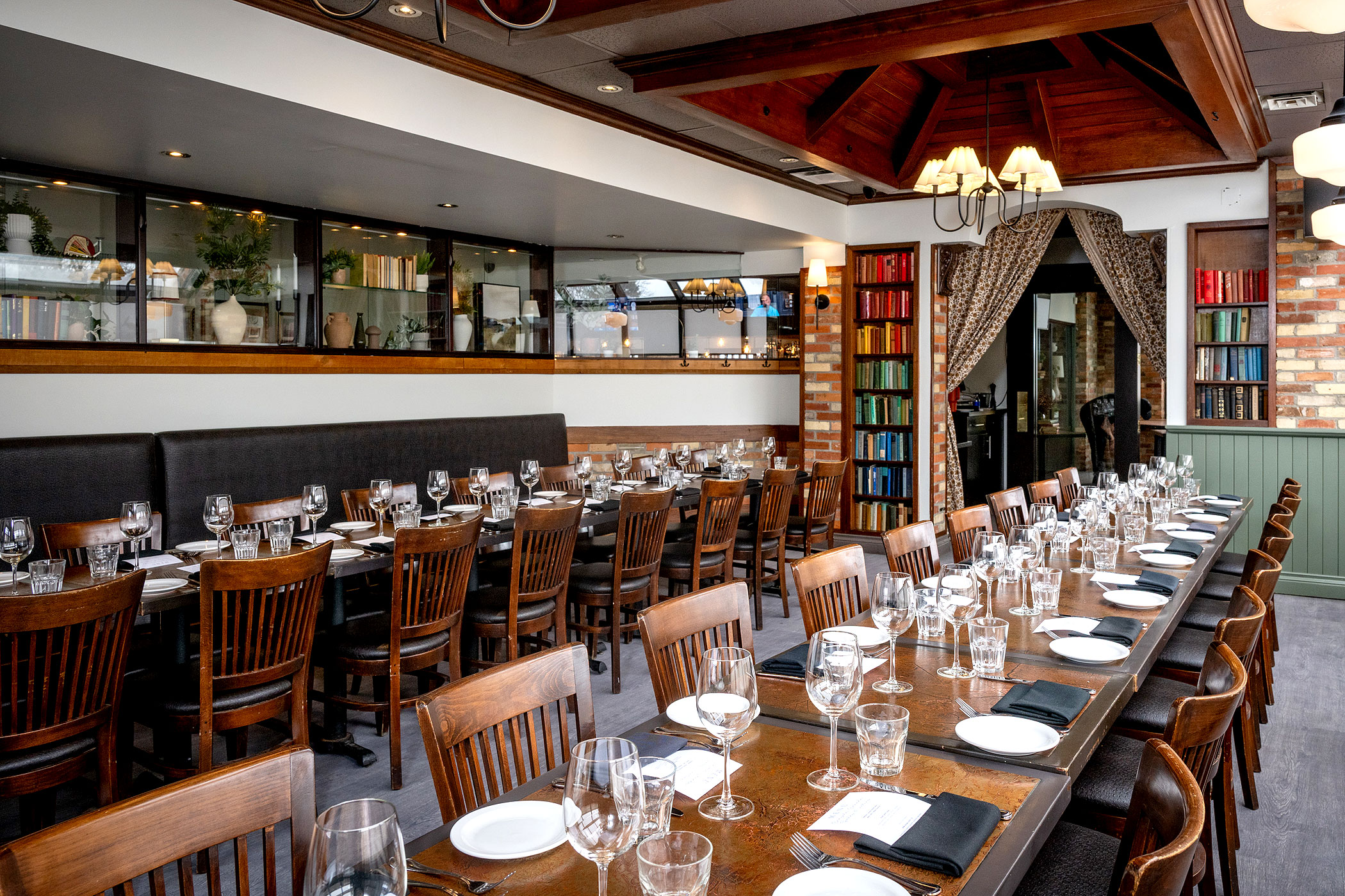 Brock House Kitchen & Bar | Restaurant in Whitby, Durham Region